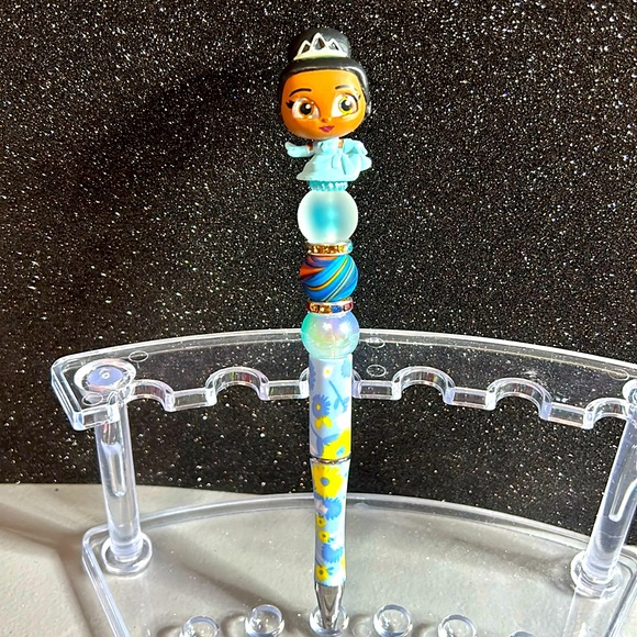 Hand Crafted | Office | Handmade Beaded Pen With Doorable Topper Tiana ...